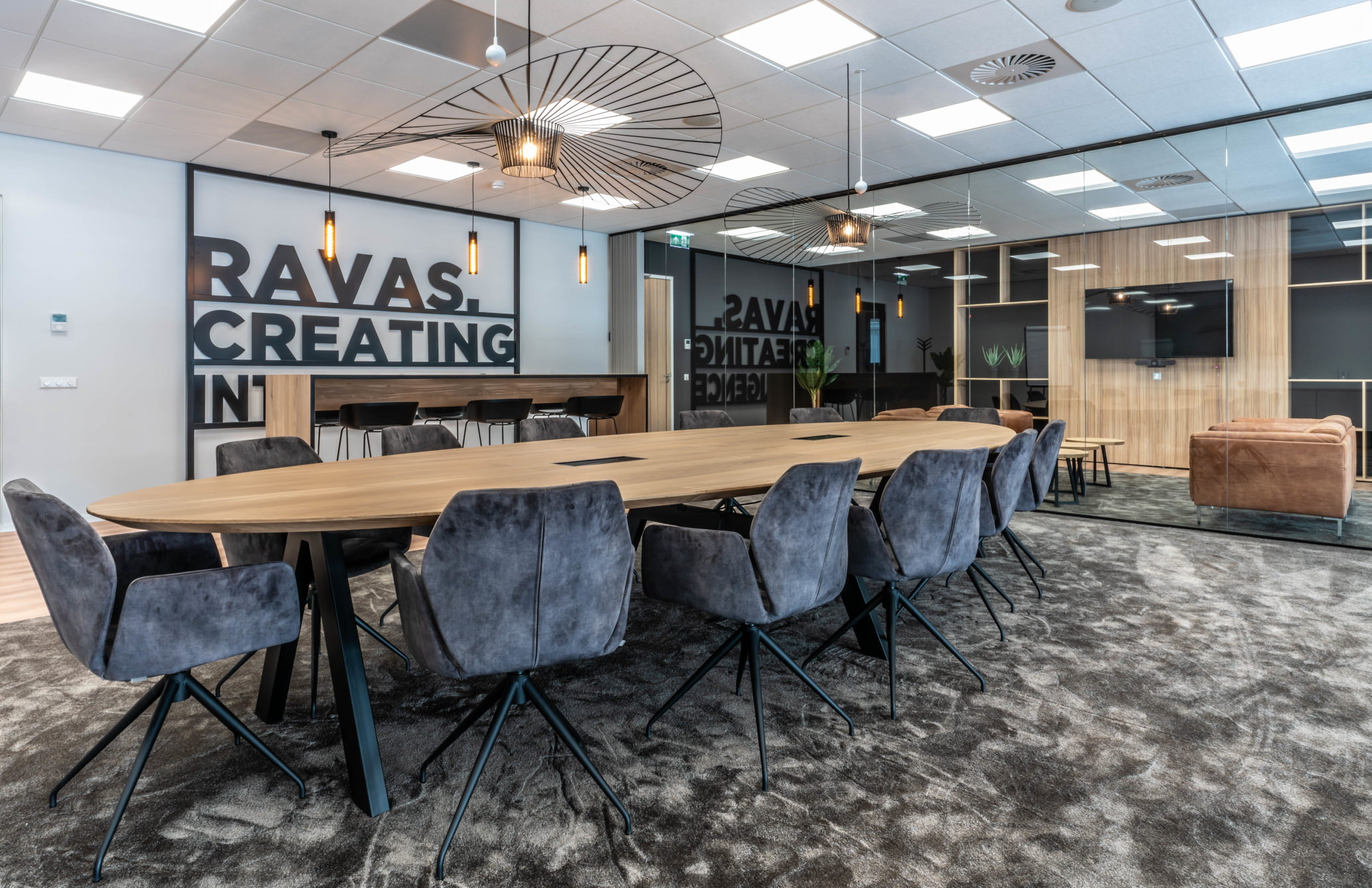 Meet RAVAS Mobile Weighing. Learn more about us! | RAVAS