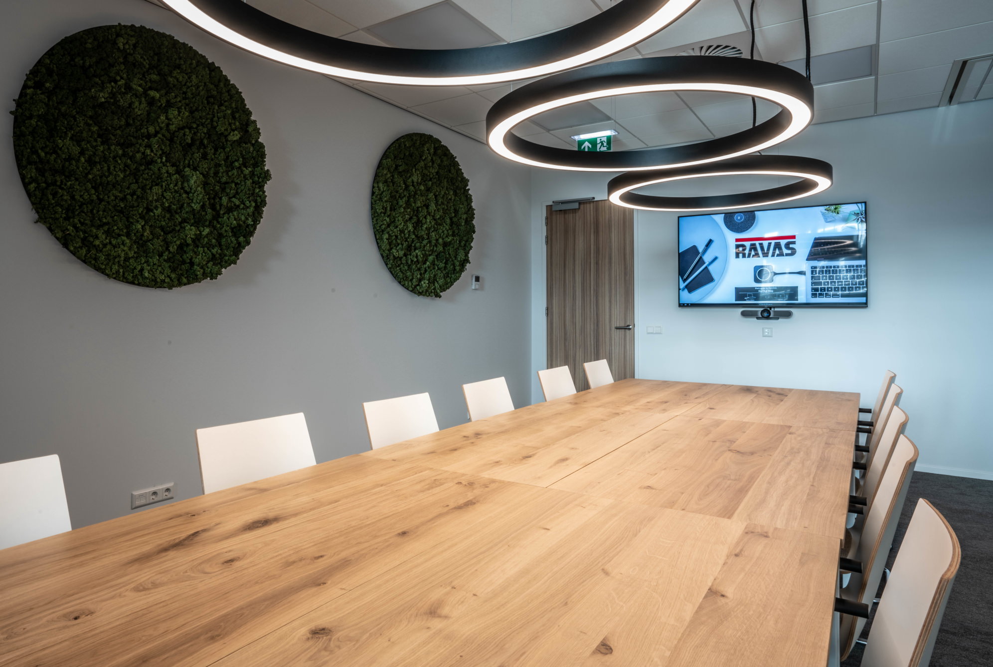 Meet RAVAS Mobile Weighing. Learn more about us! | RAVAS